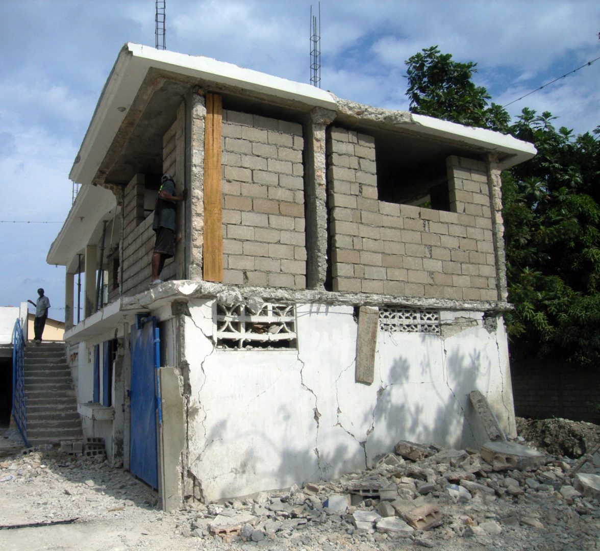 Rebuilding on Weak Foundations – Disaster Analytics for Society Lab @NTU